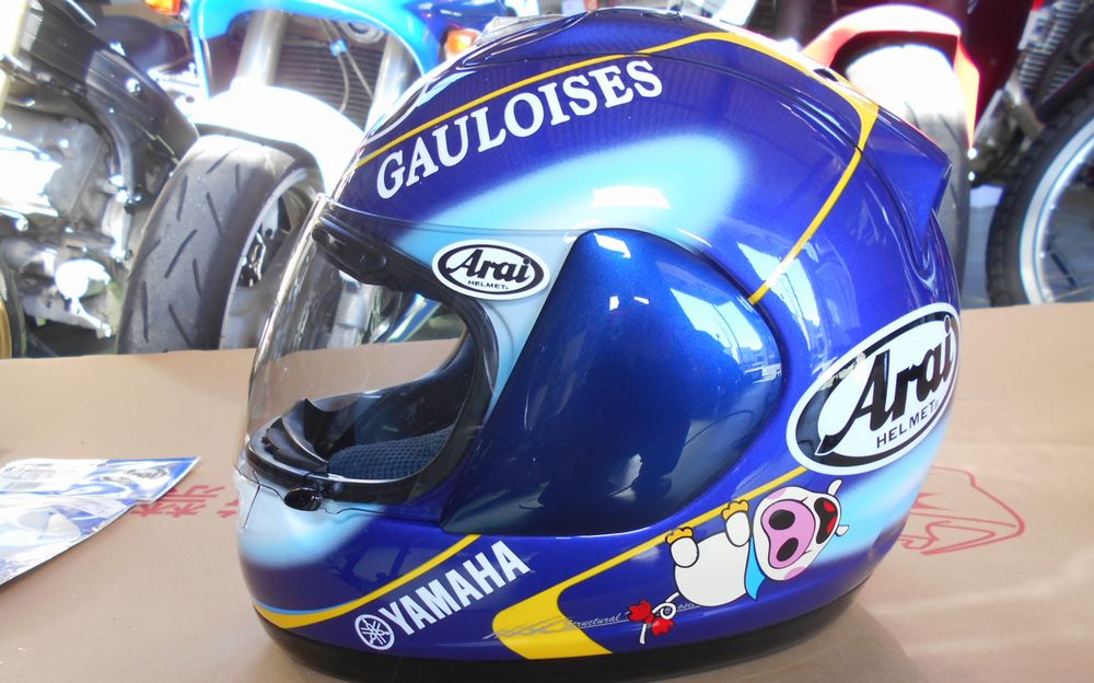 helmet-YAMAHAアクセサリーGAULOISESゴロワーズ塗装実例｜フォトギャラリー｜POTENTIAL ポテンシャル｜静岡県磐田市
